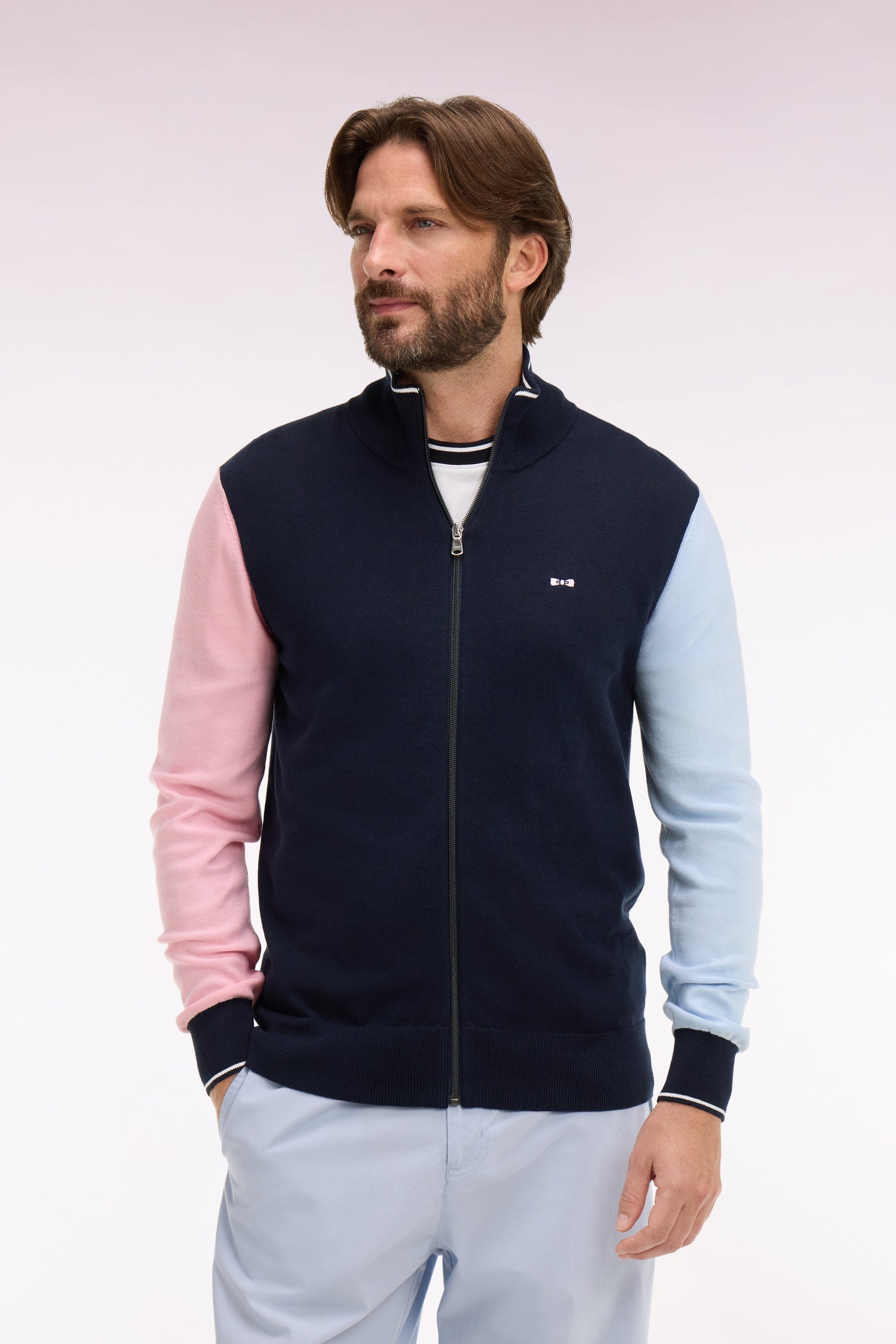 Cardigan col camionneur en coton marine à manches contrastées – Eden Park